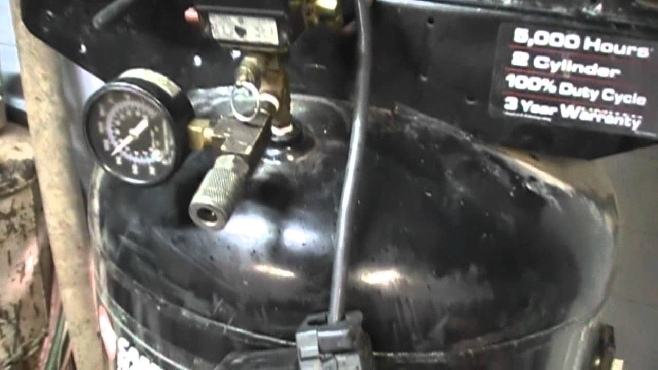 Demolition derby tools. Air compressor made from random parts I found ...
