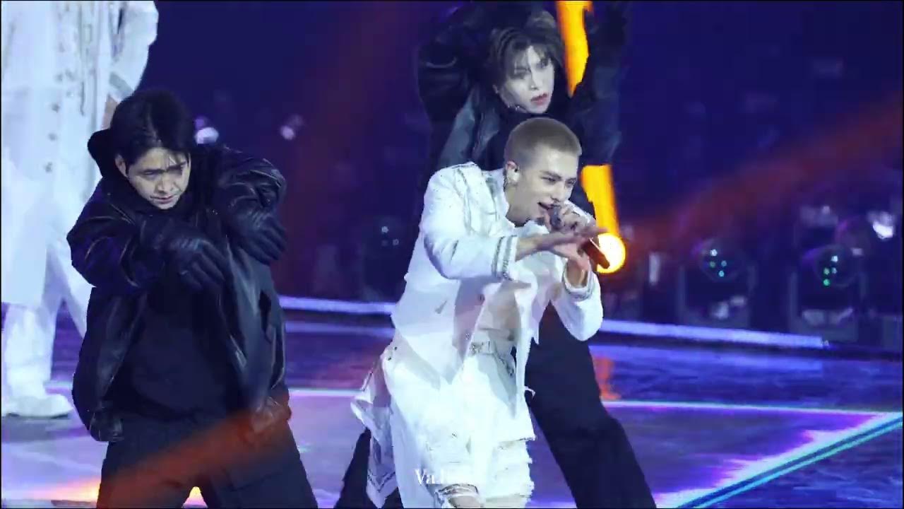 241225 SBS Mountains Straykids HYUNJIN fancam - YouTube