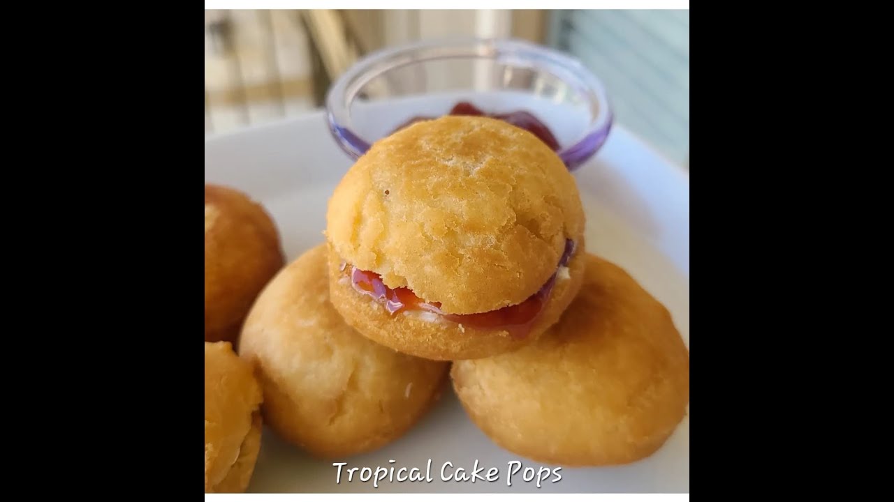 Arepas de Coco de Puerto Rico rellenas de guayaba y queso - YouTube