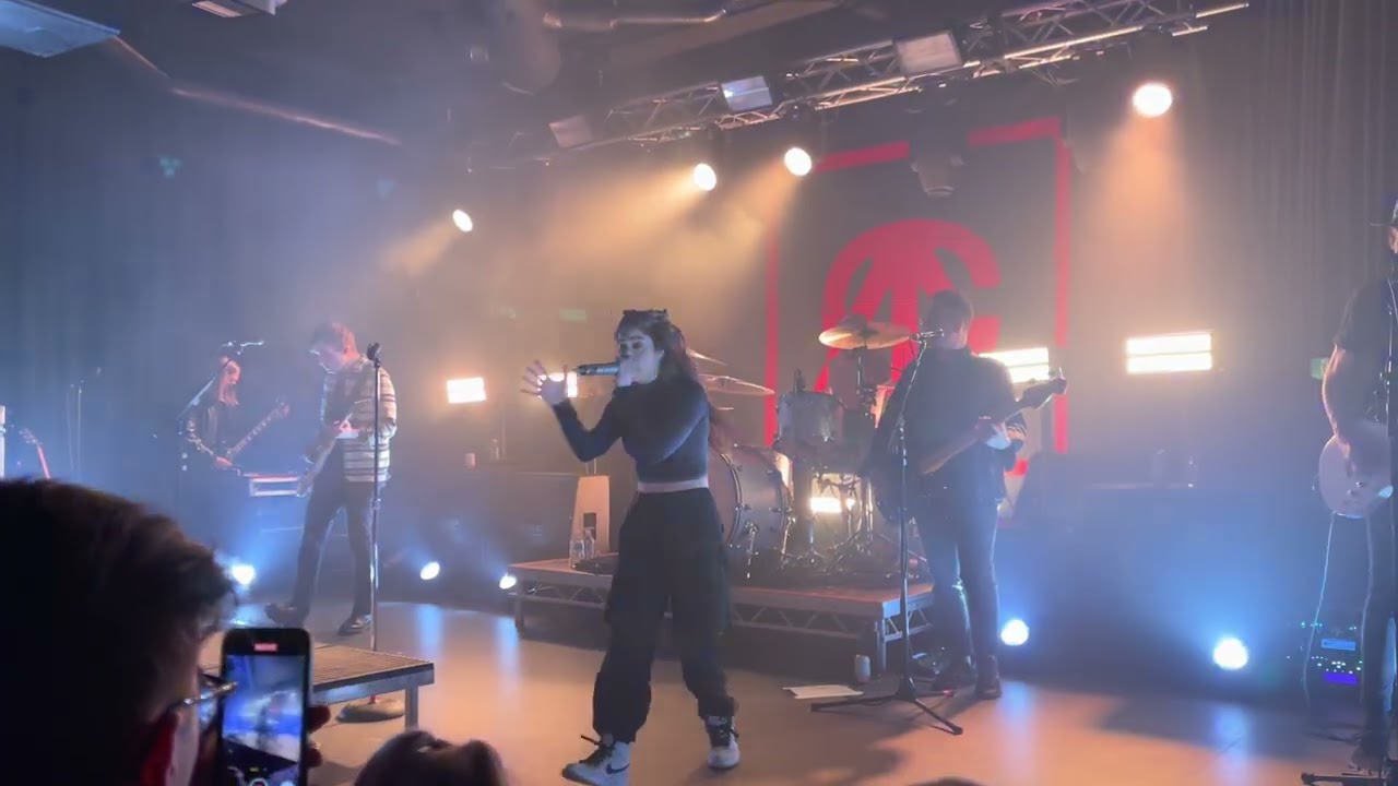 Against The Current - jump (Live at Chalk, Brighton - 31/03/2022) - YouTube