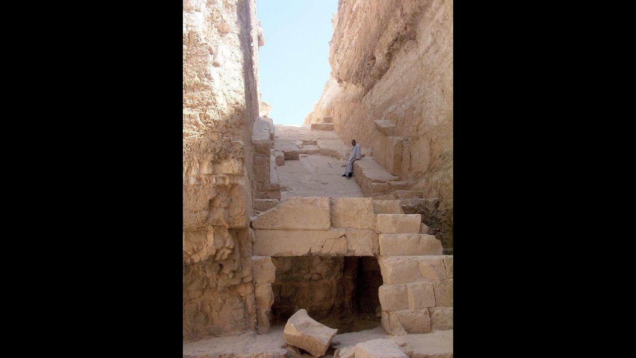 The Strangest Ancient Pyramid In The World? Abu Rawash In Egypt - YouTube