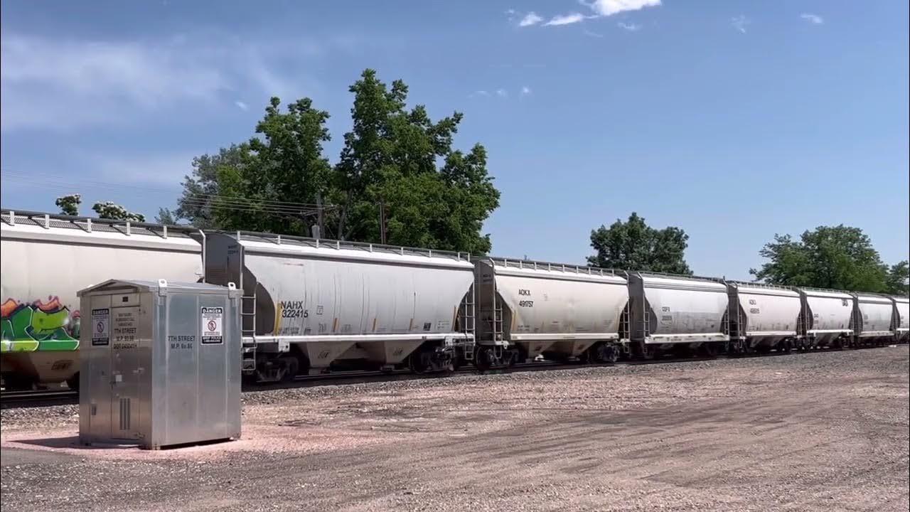 6/23/2023, 2:29 P.M., Very Based KCS Sand Train Lead On BNSF Front Range - YouTube