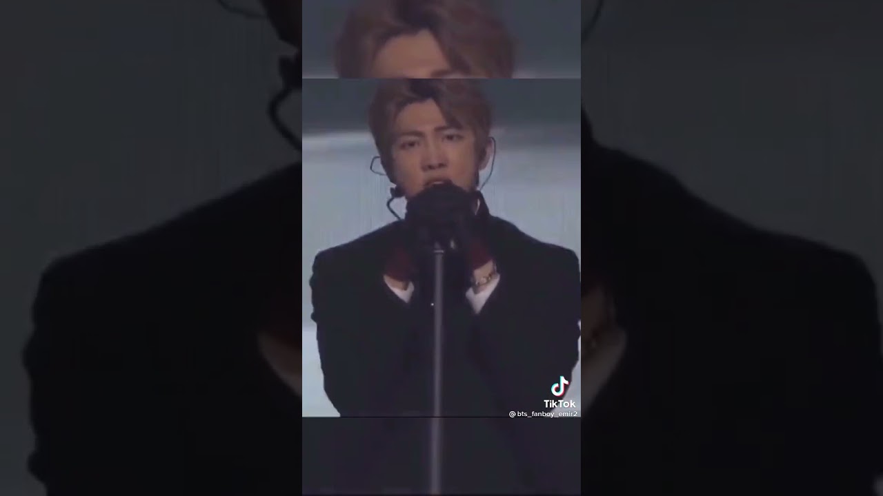 komik tiktok videosu djdjdjdjd üğ çok duygusal sjjs - YouTube