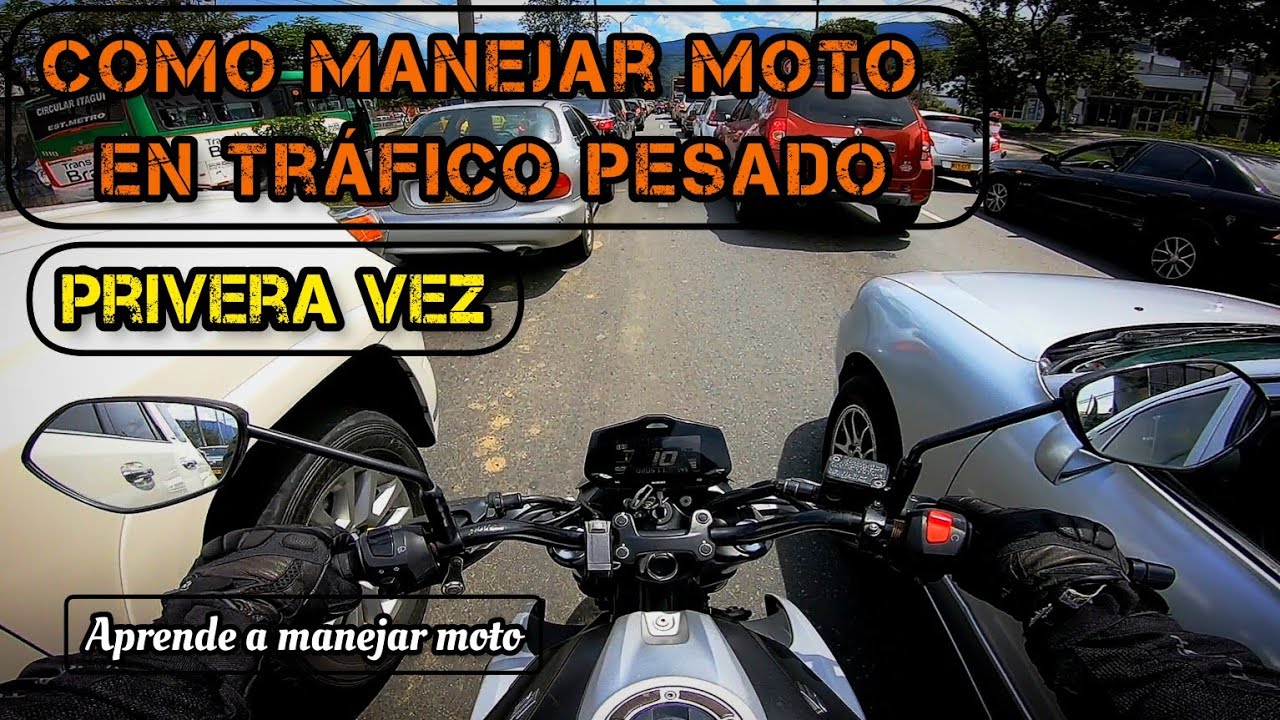 Como manejar moto en tráfico pesado/ aprende a manejar moto #gixxer250 ...