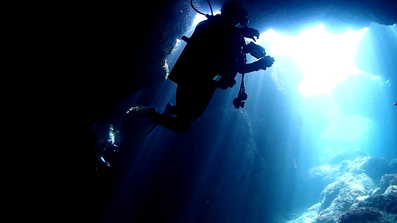 20190913 SEASIR AKA シーサー阿嘉島店 - YouTube