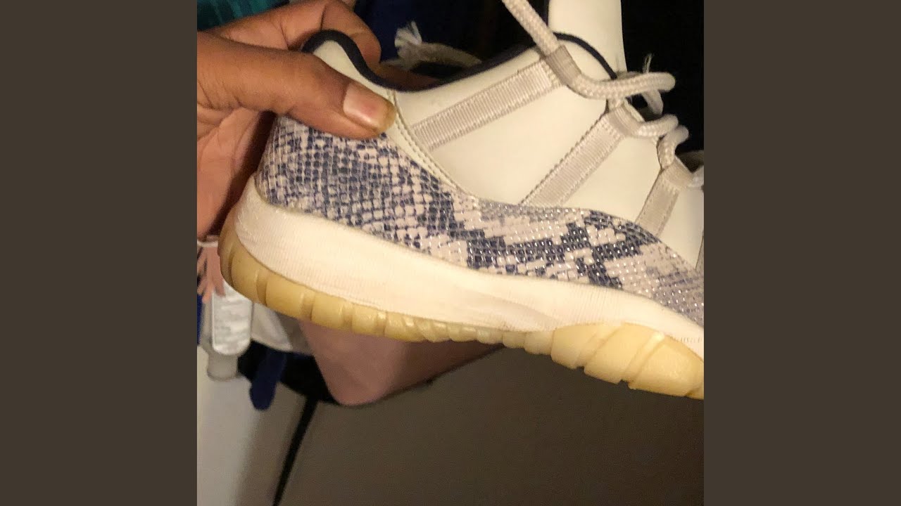 follow leader - YouTube