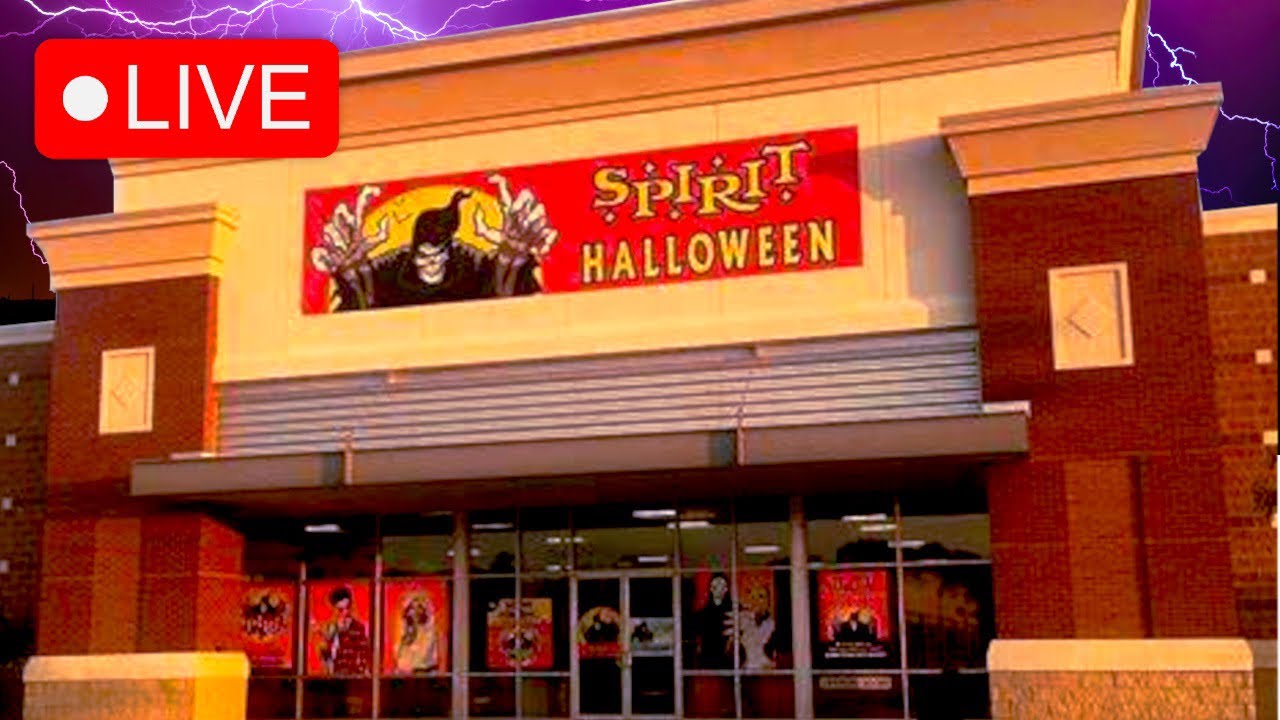 SPIRIT HALLOWEEN LIVE LAFAYETTE INDIANA! - YouTube