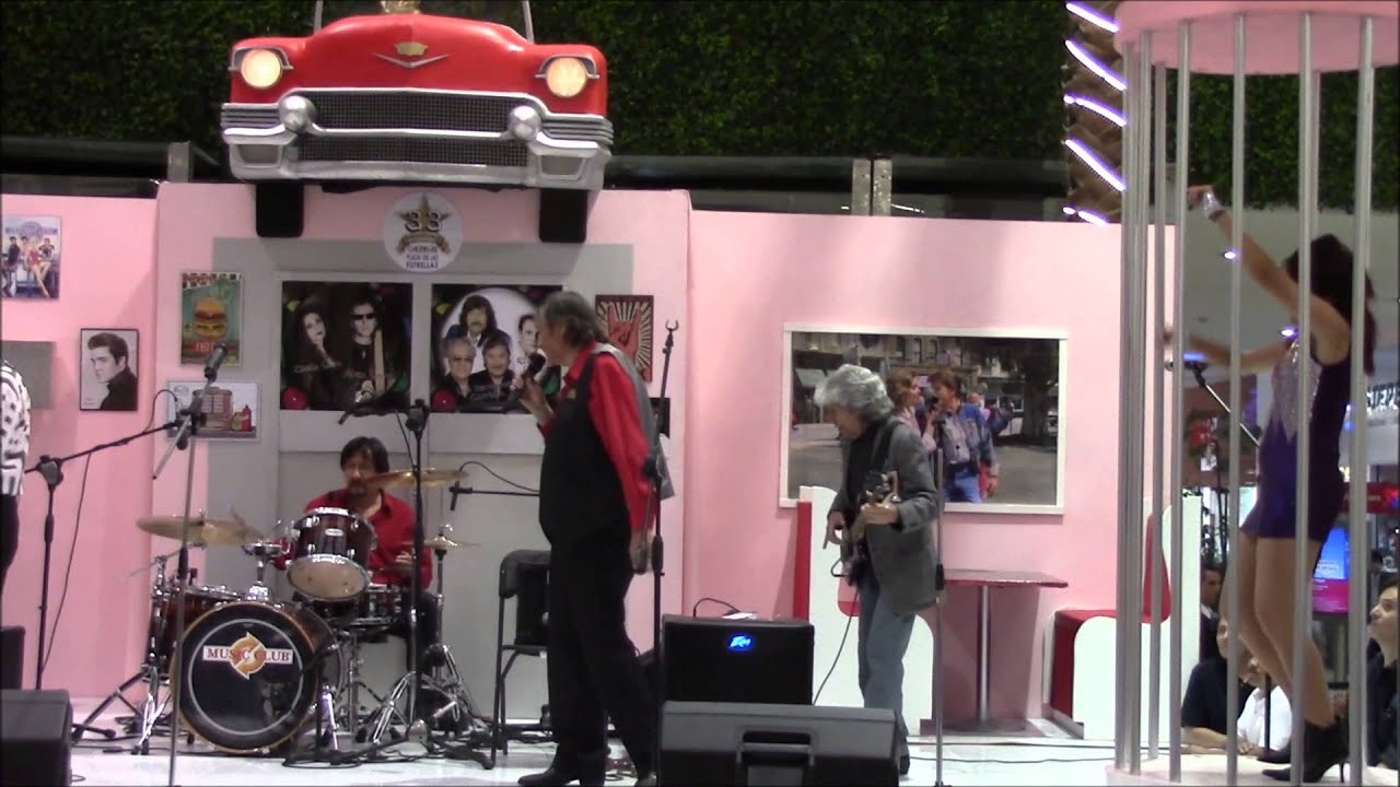 Los Hermanos Carrión Rock - YouTube