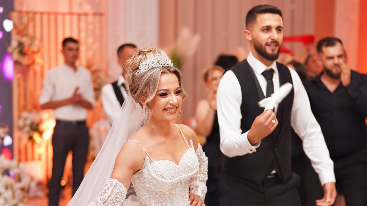 Vallja e Pare Dasmes Familja Endrit - Ilir Turtulli, Sindi Yzeiri, Tori ...