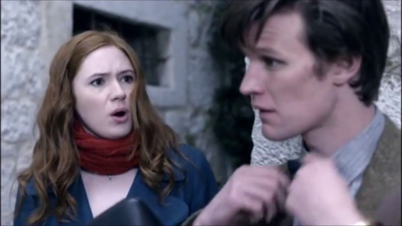 Doctor Who - Vincent and The Doctor - The Doctor and Amy scare each ...