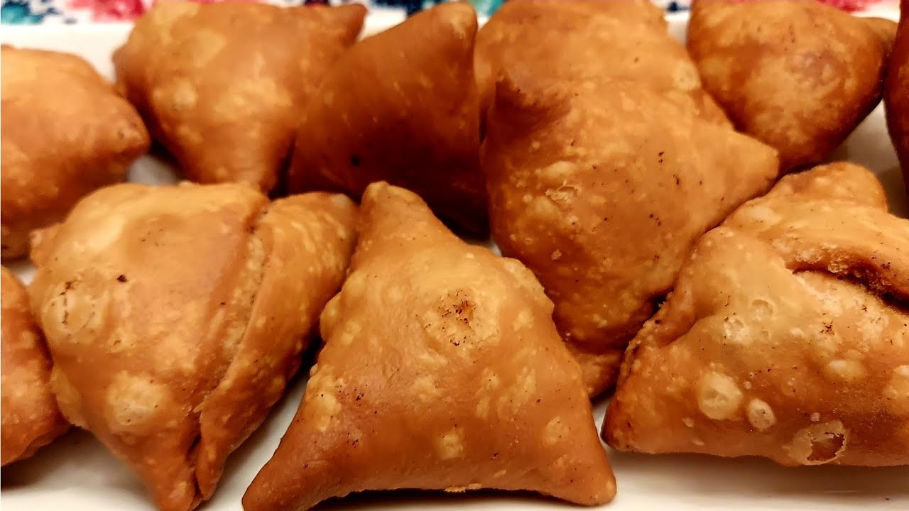 Samosa Recipe in Tamil | Meat Samosa | Chicken Samosa | Mutton Samosa ...