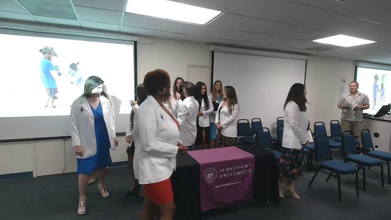 St Matthews University School of Veterinary Medicine | White Coat ...