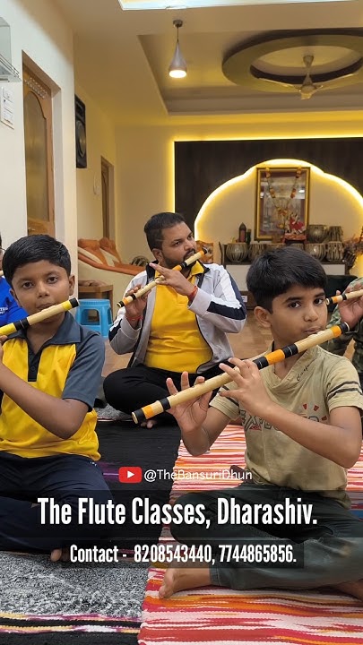 Learn to play the Flute😍 | बांसुरी बजाना सिखें | Students Playing the ...