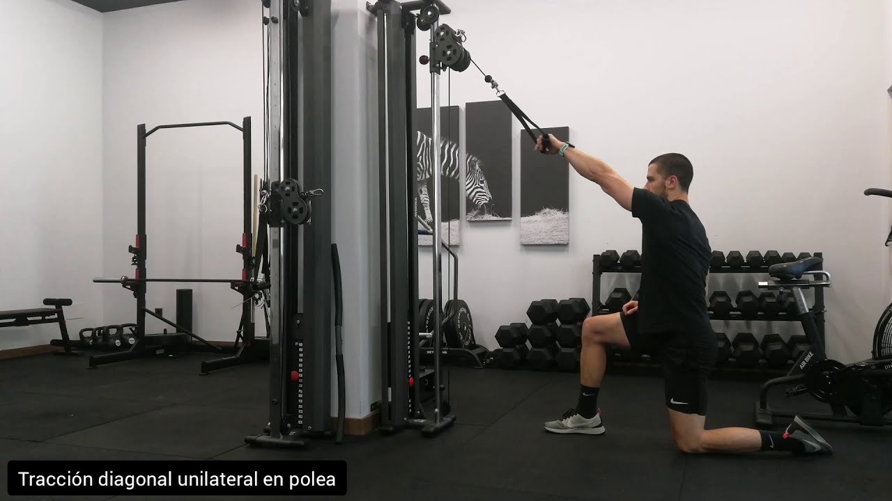 Tracción diagonal unilateral en polea - YouTube