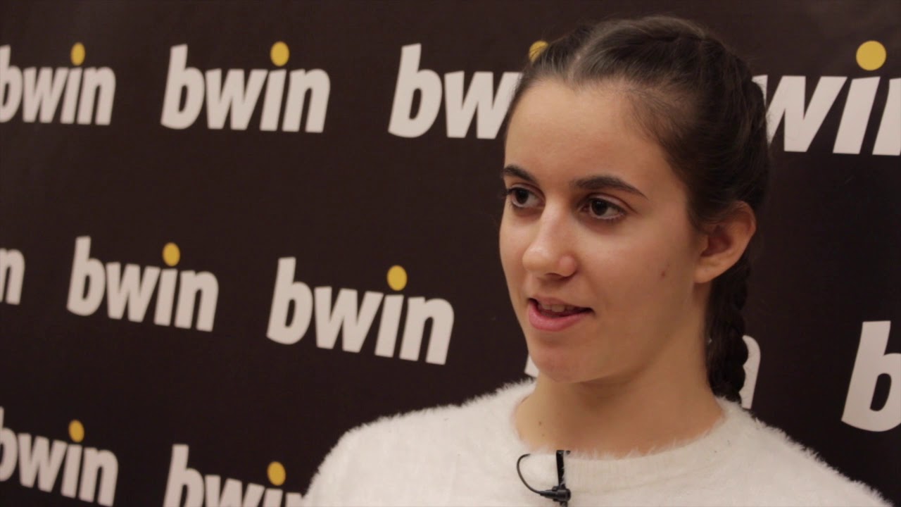 bwin.gr | Team Future - Η Ελένη Κελαϊδίτη μας συστήνεται ! - YouTube