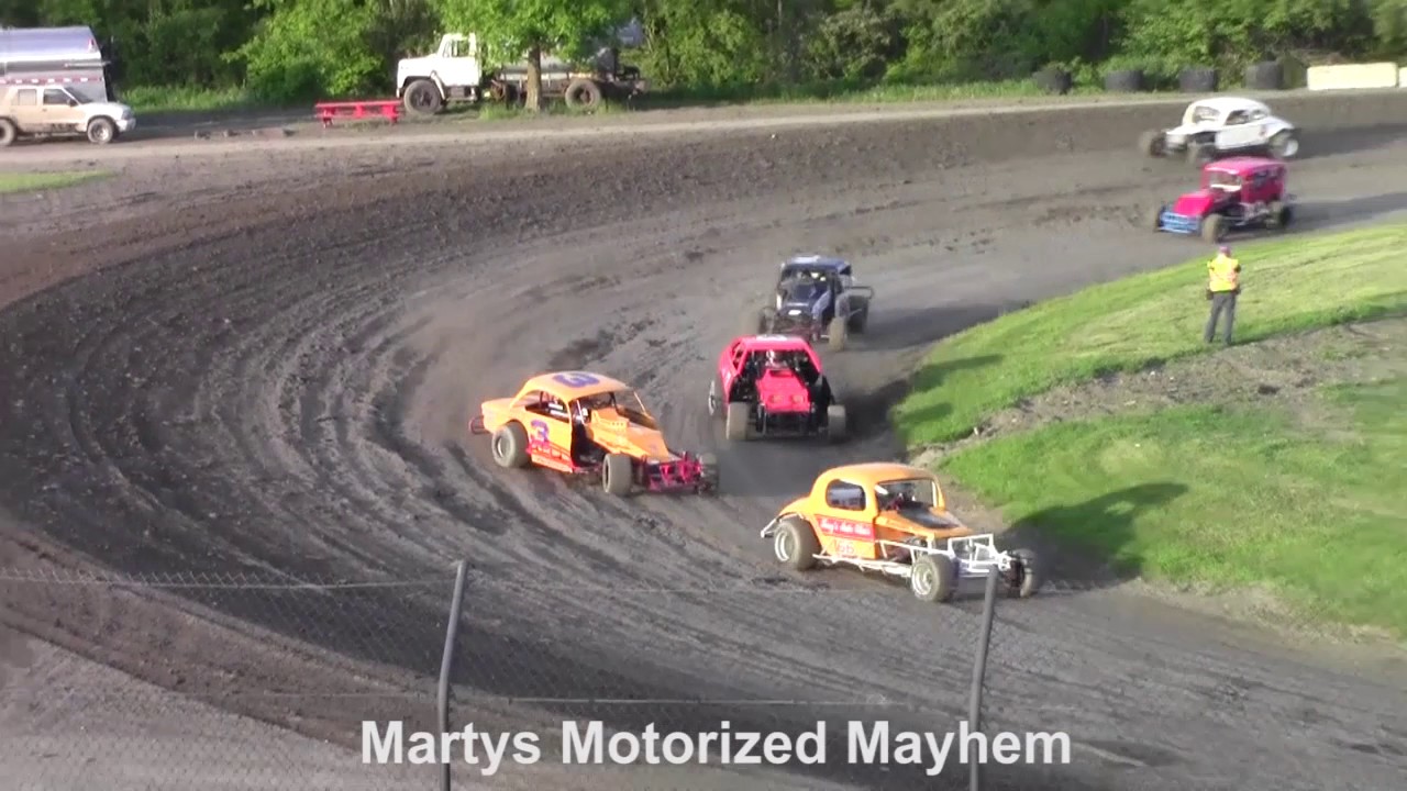 Vintage Modified Heat 3 Cornwall Motor Speedway May 28 - YouTube