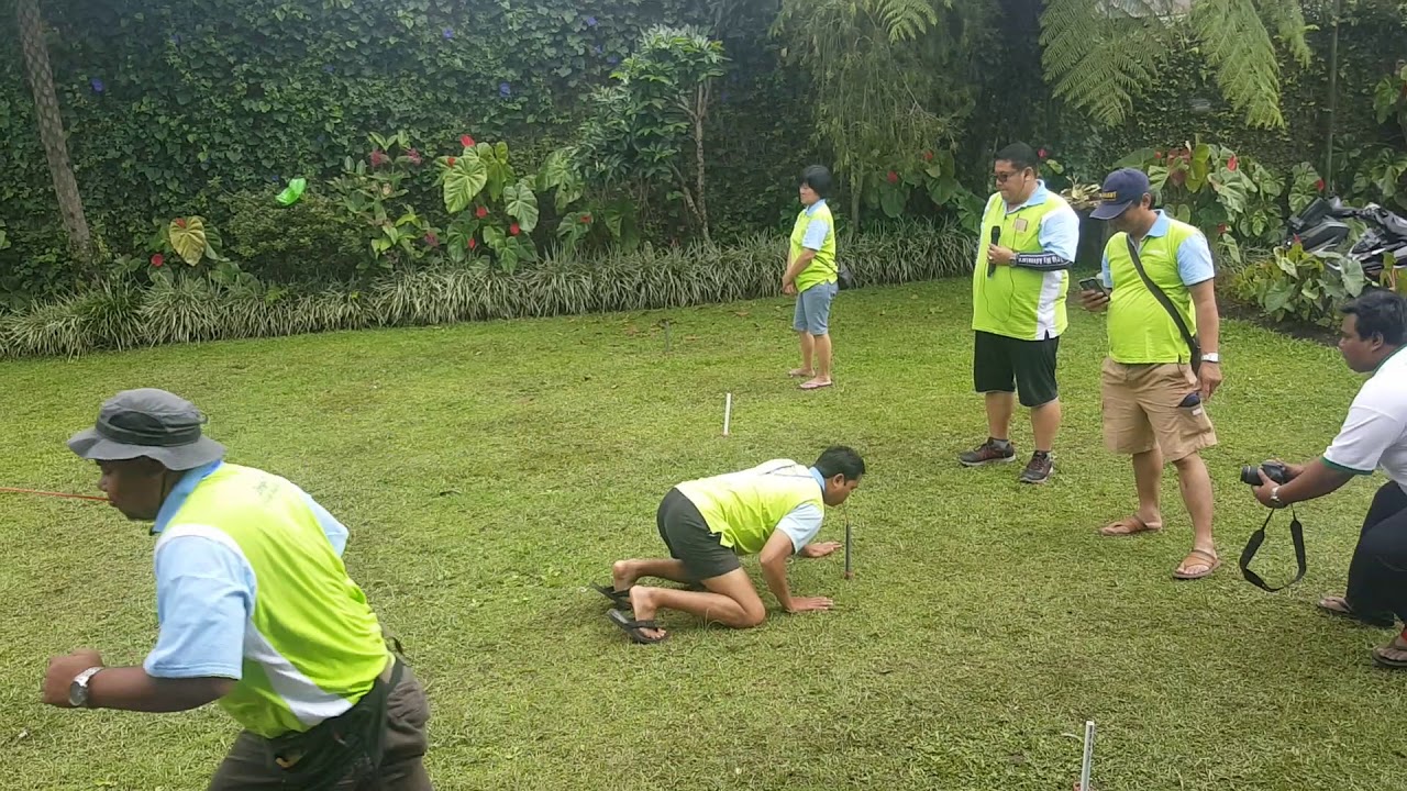 Game estafet karet - YouTube