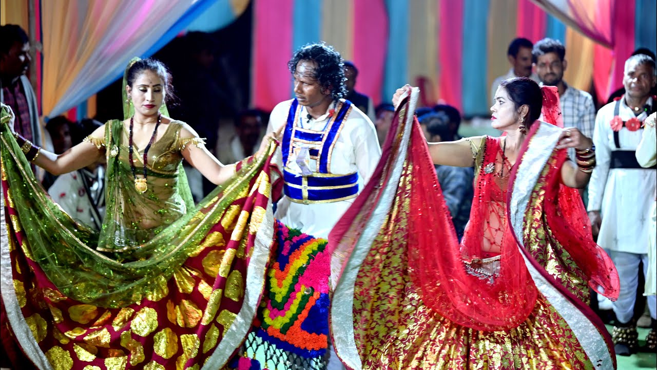 desi rai | कौन शखा रे बलदाऊ के देशी राई | bundeli rai dance / कमल इंदु ...