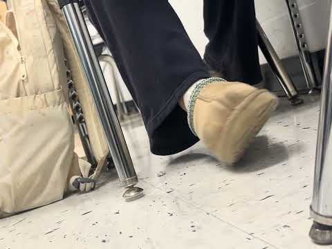 Candid Shoeplay in Uggs (Highly Requested!)