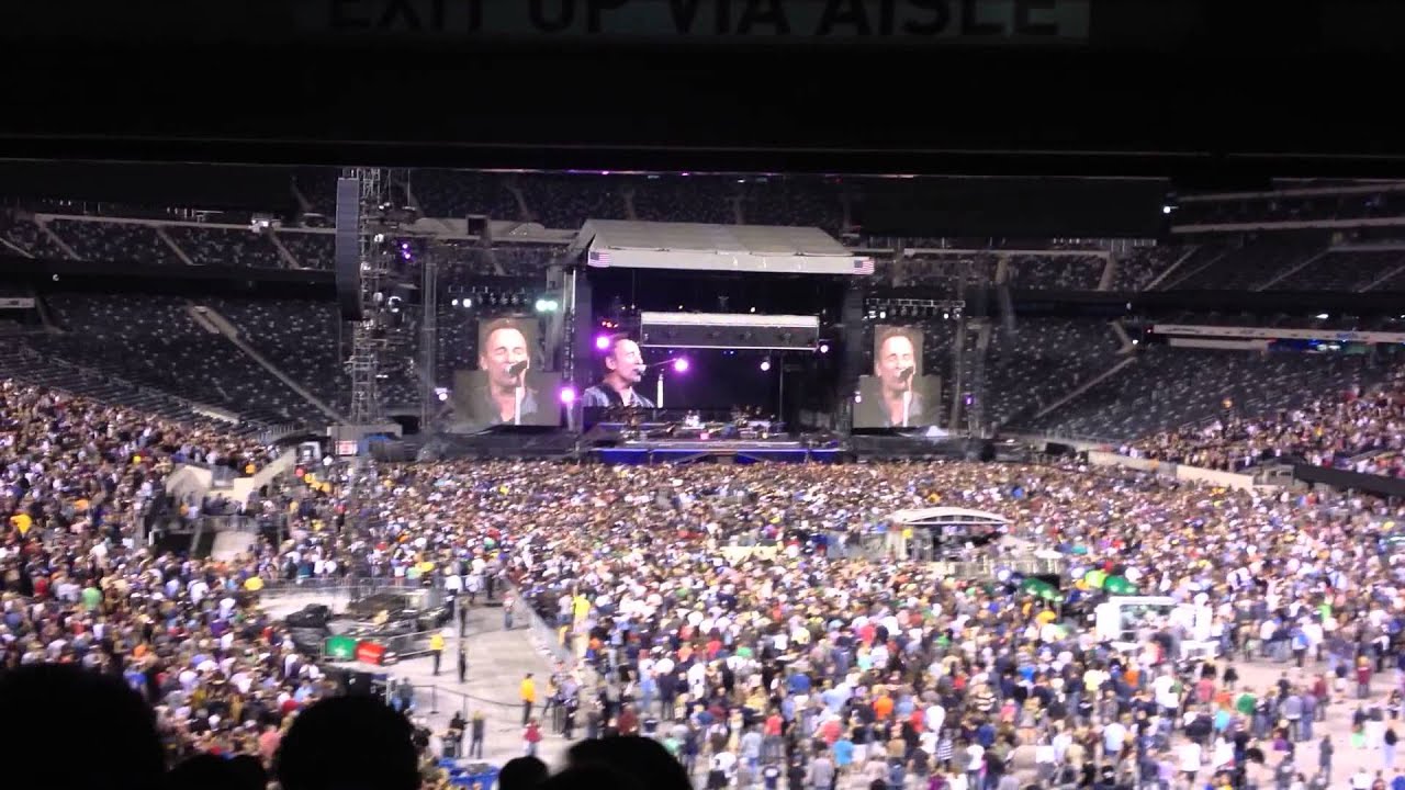 Bobby Jean - Bruce Springsteen and the E Street Band - 9/21/2012 ...