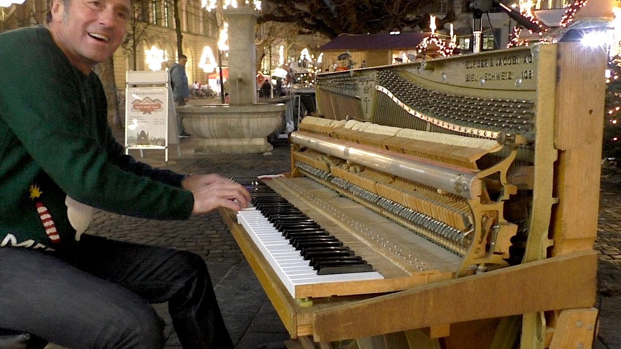 Nico Rocks the Christmas Market (Nico Brina) boogiewoogie & rockandroll ...