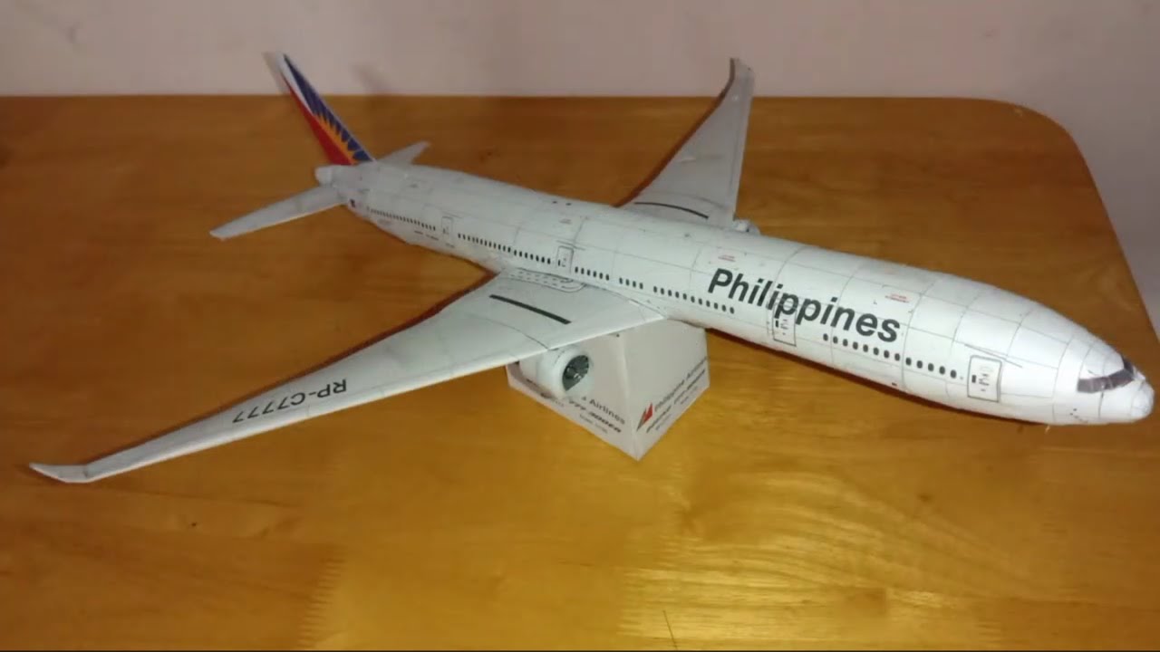 Boeing B777-300ER Philippine Airlines Papercraft | Alvarez Papercraft ...