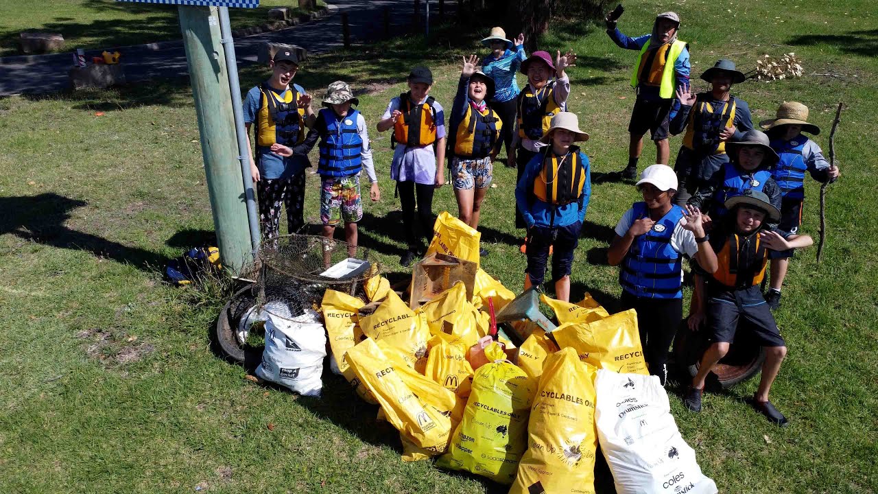 Hume Region Scouts Clean Up Australia canoe trip 2023 - YouTube