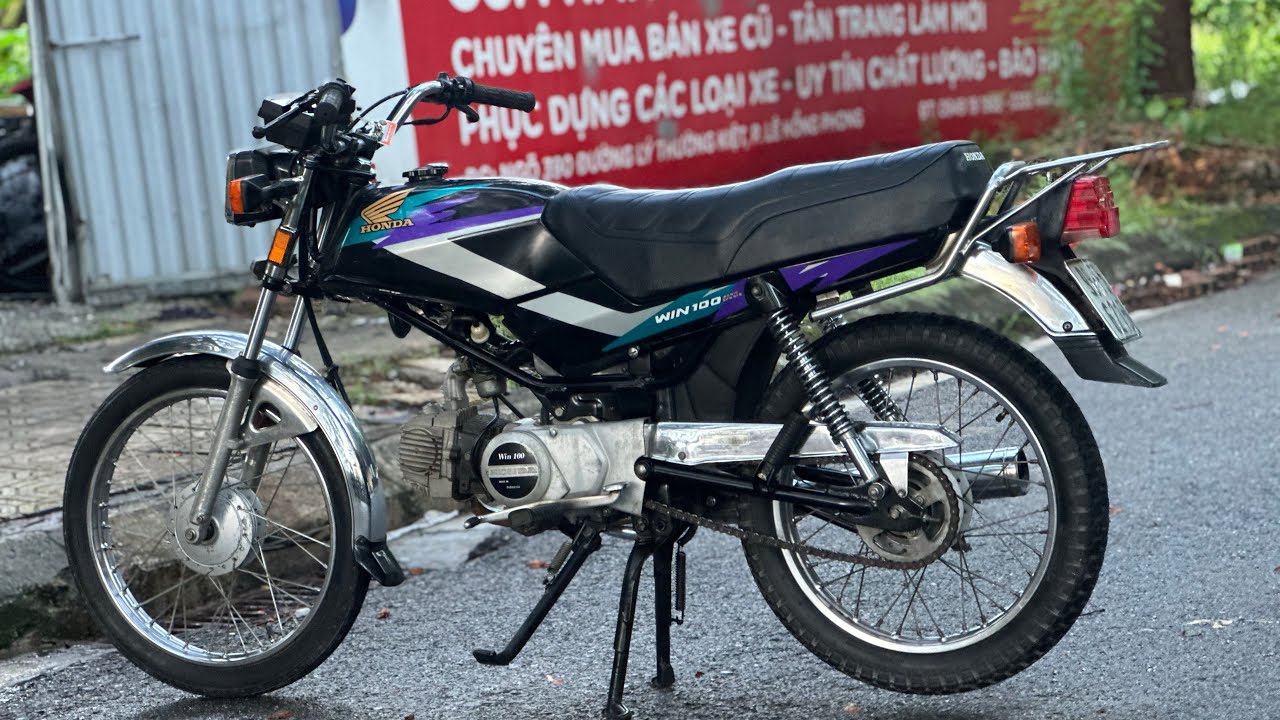 Quá nhanh va nguy hiểm ae ạ xe win 98-6215 đã ban sau 30p đăng vê nơi ...