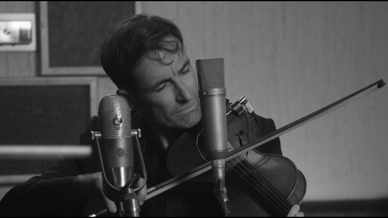 Andrew Bird's Sunday Morning Put-On - YouTube