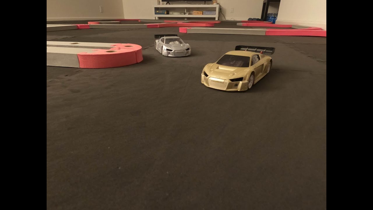 Mini-Z RCP Track ~ Snake Curves & Counter-Directional Roundabout - YouTube