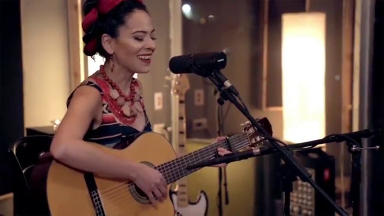 "La Cucaracha" by Azul Barrientos - YouTube