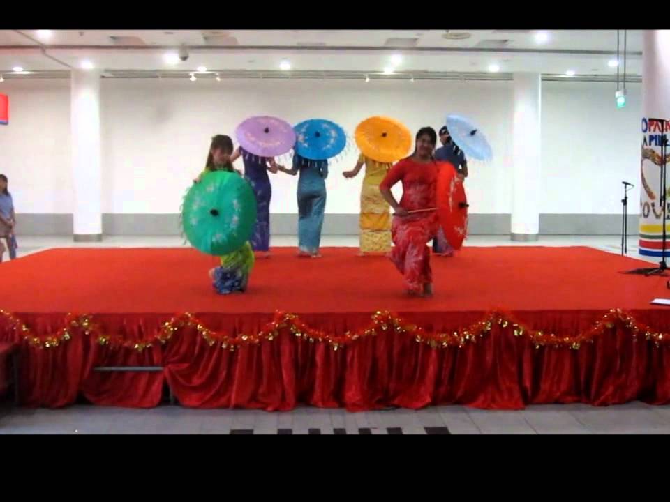 Pathein Parasol dance performance by SMUMC.wmv - YouTube