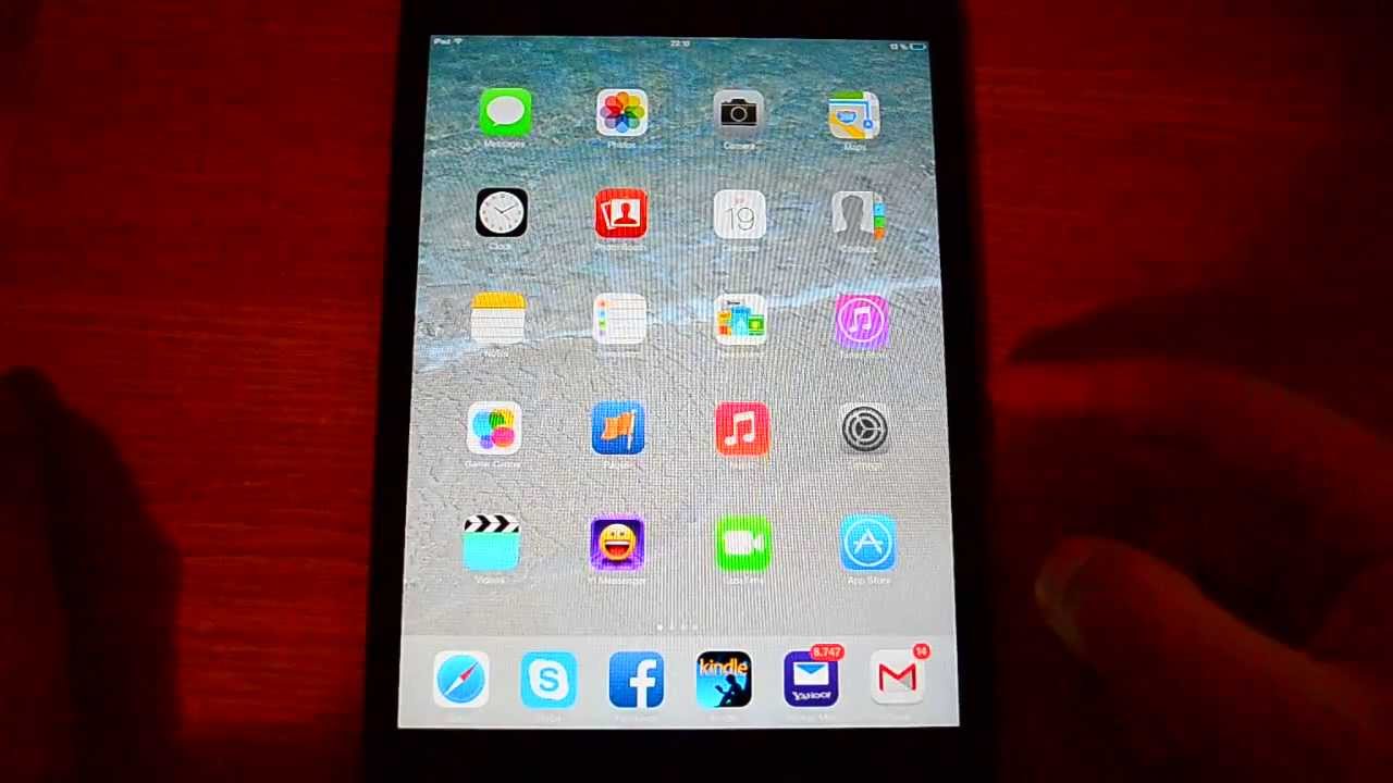 iOS 7 on iPad mini WiFi version - first look - YouTube