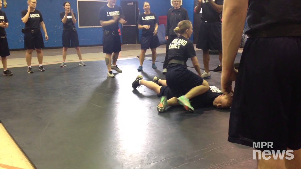 Police cadets learn to take down suspects - YouTube