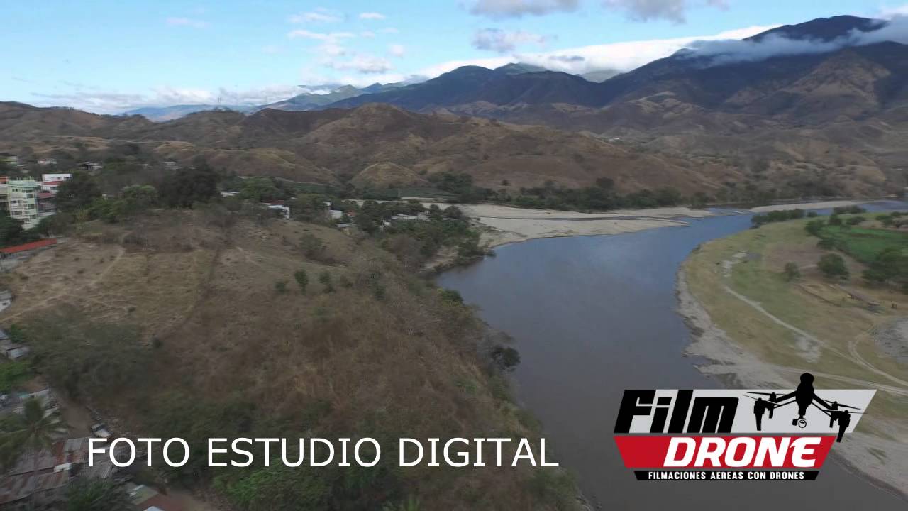 Vista aerea Gualan - YouTube