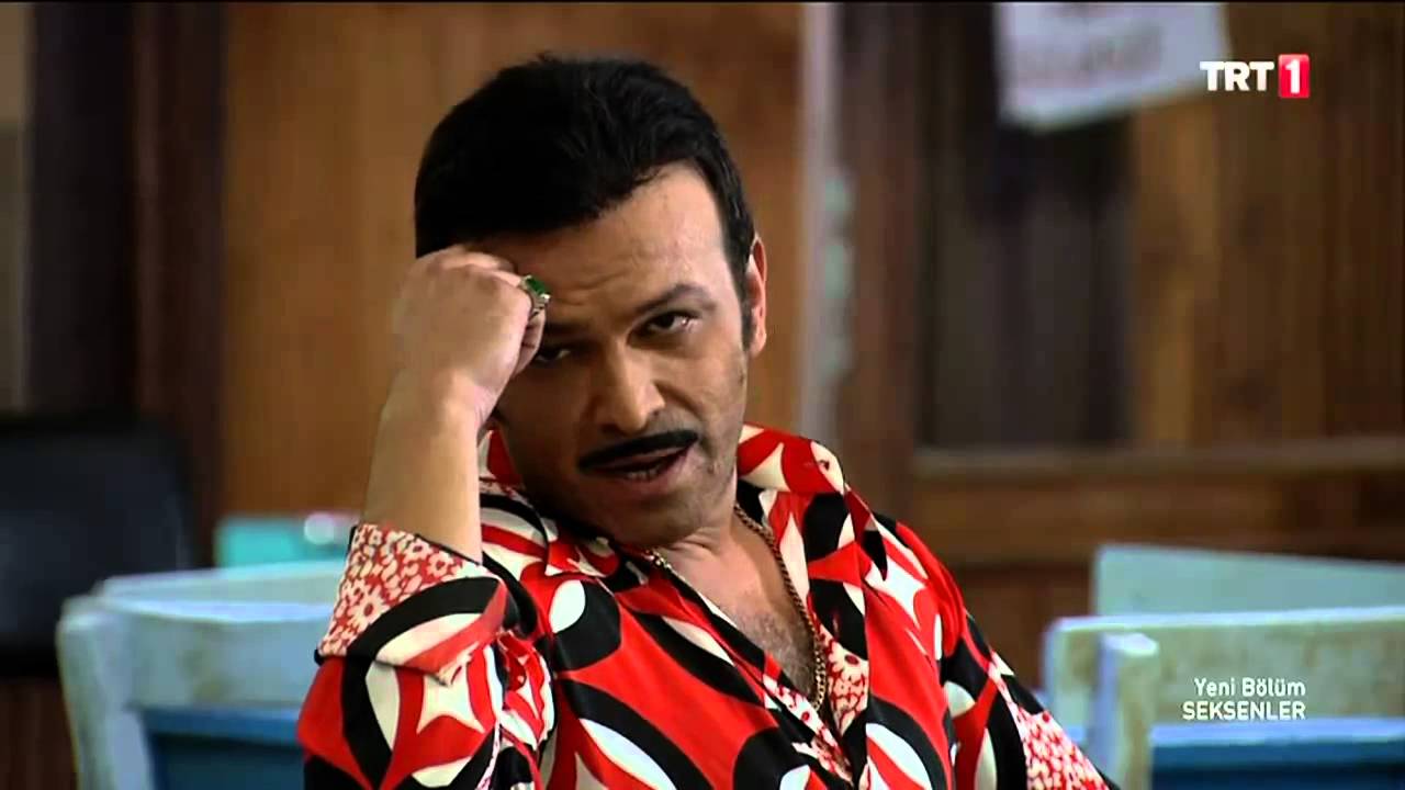 Ergun Plak - Gülünce Gözlerinin İçi Gülüyor - YouTube