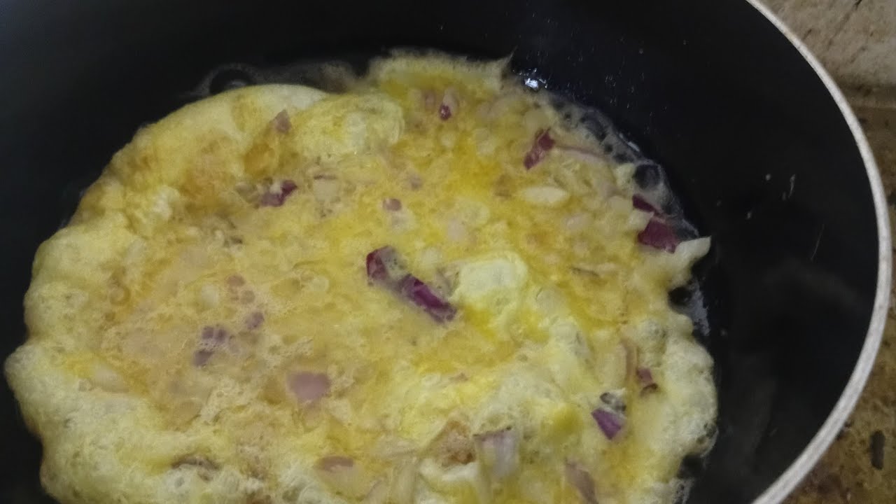 How to cook omelet at home.anda omelet simple cooking trick.Yubaraj Rai ...