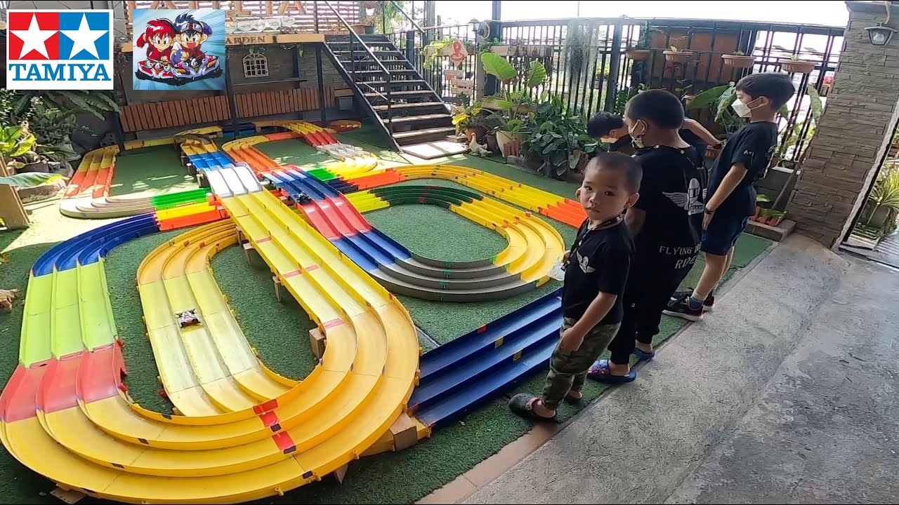 แข่งรถ TAMIYA ] พาเด็กๆไปแข่งรถราง ที่Club 45 Cafe & playground บ้านบึง ...