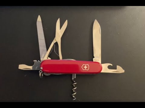 Victorinox SAK talk: Mountaineer & thinking out loud