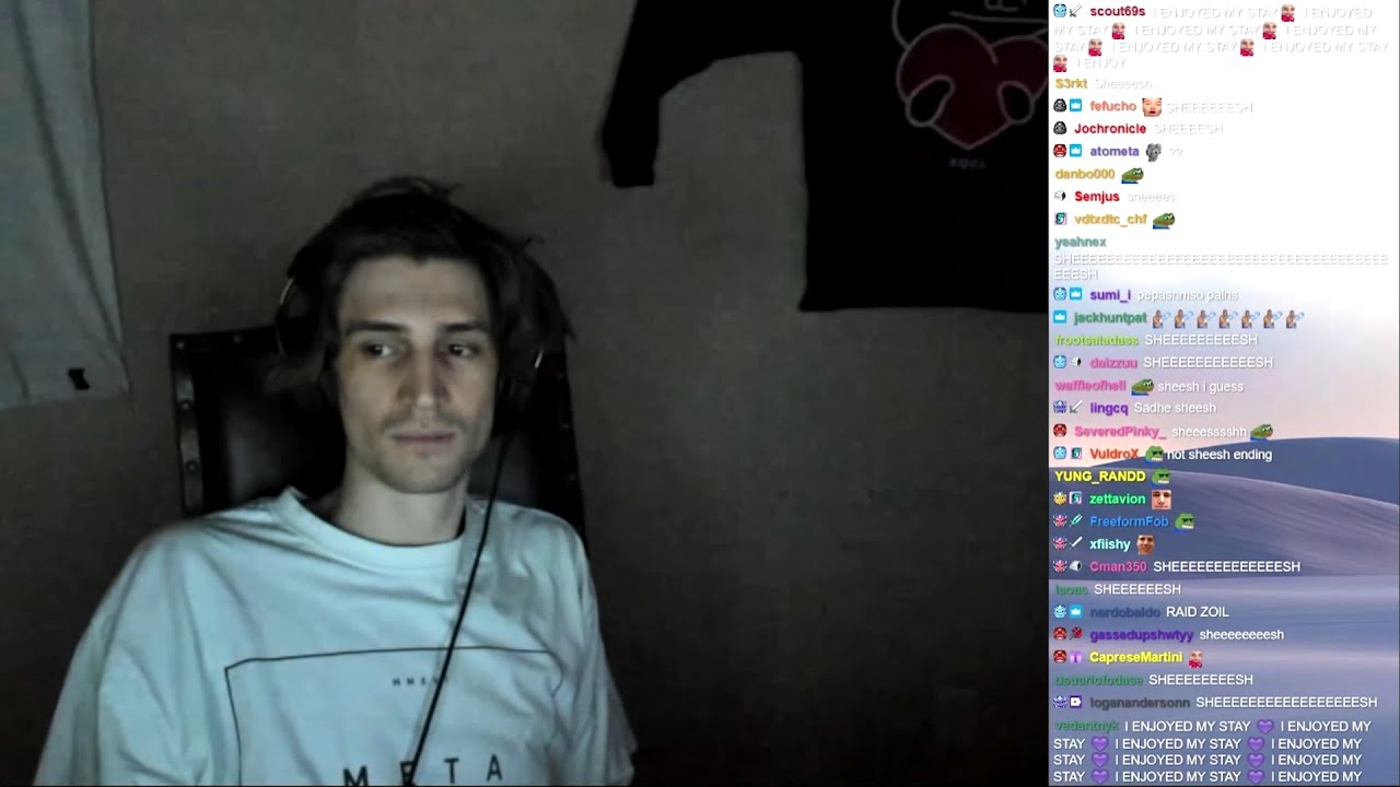 xQc Sad after losing his mind reads the Chat - YouTube