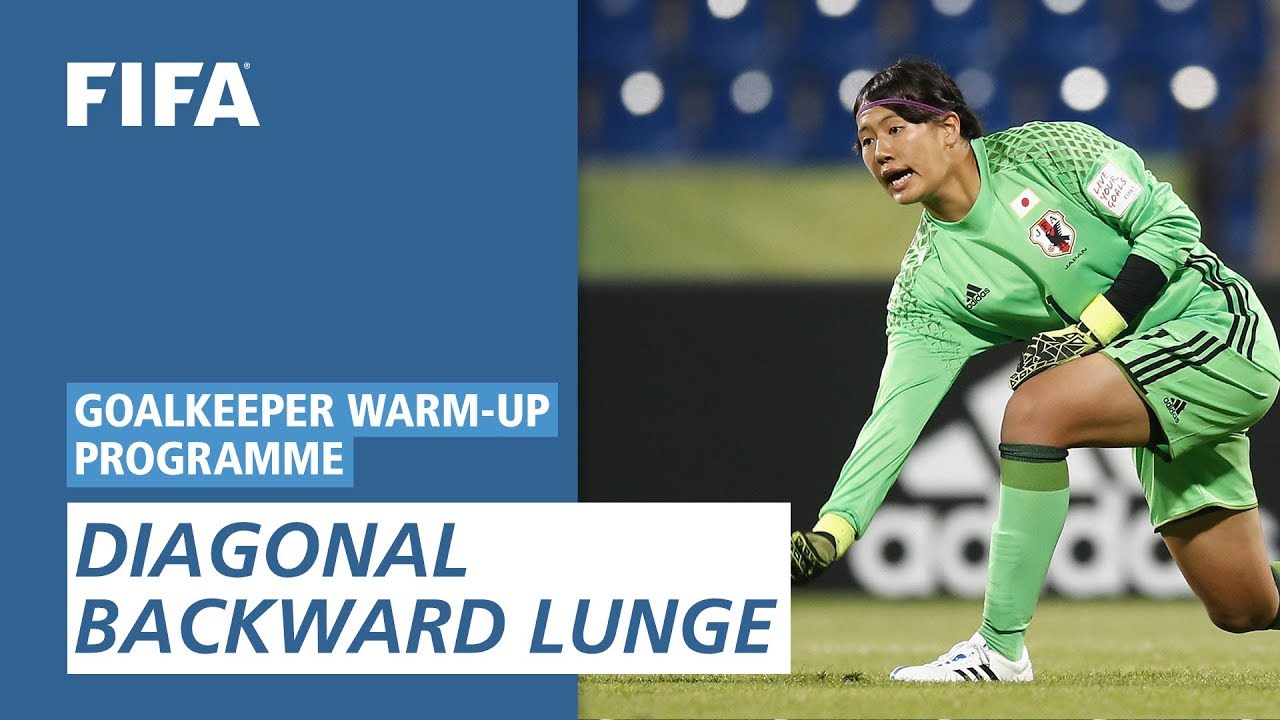 Diagonal backward lunge [Goalkeeper Warm-Up Programme] - YouTube