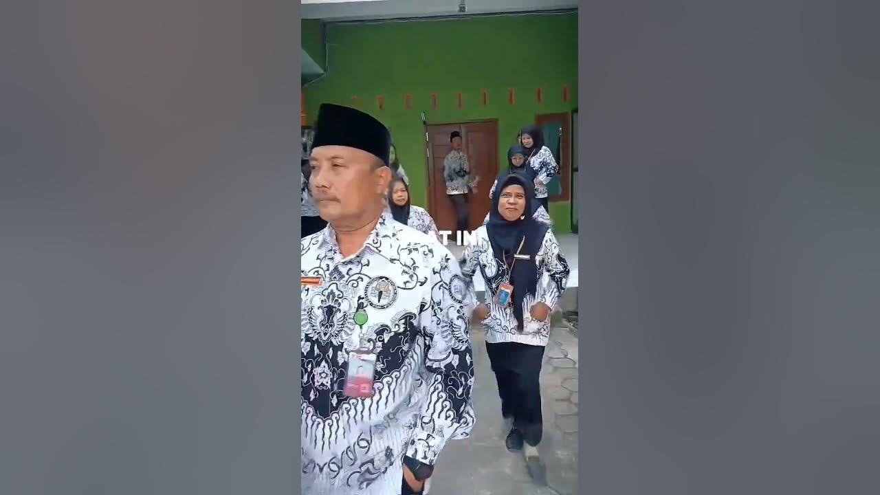 Kemuning's squad #gurusd #fyp - YouTube