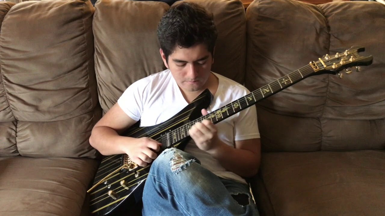 Scream - Avenged Sevenfold Guitar Solo - YouTube