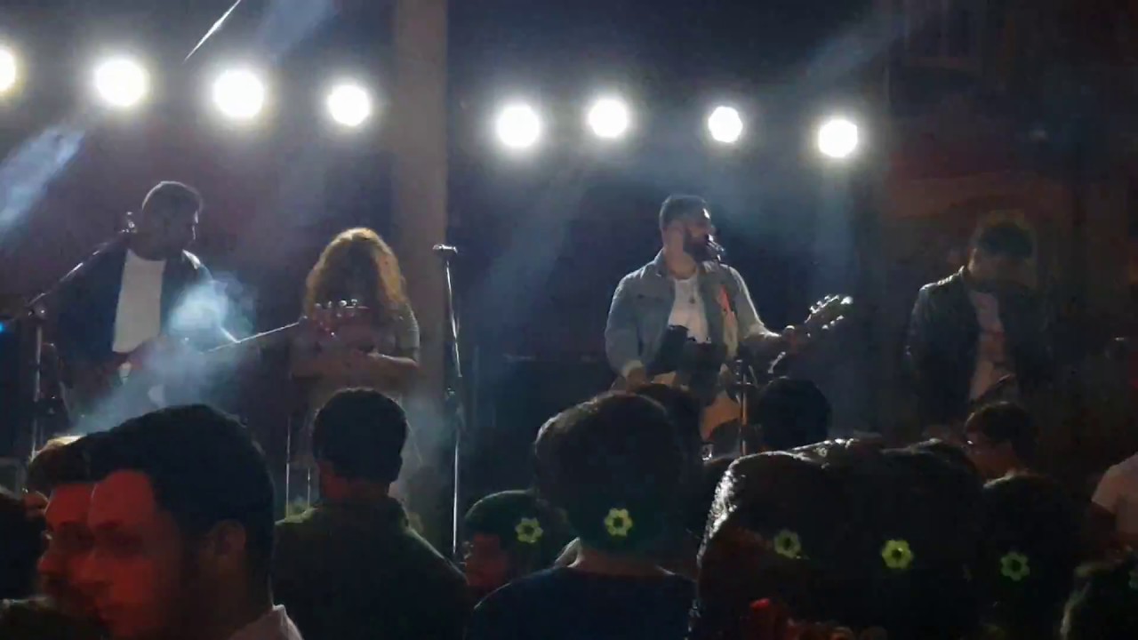 True Blue Goa - Knockin' On Heaven's Door (LIVE at The High Spirits ...