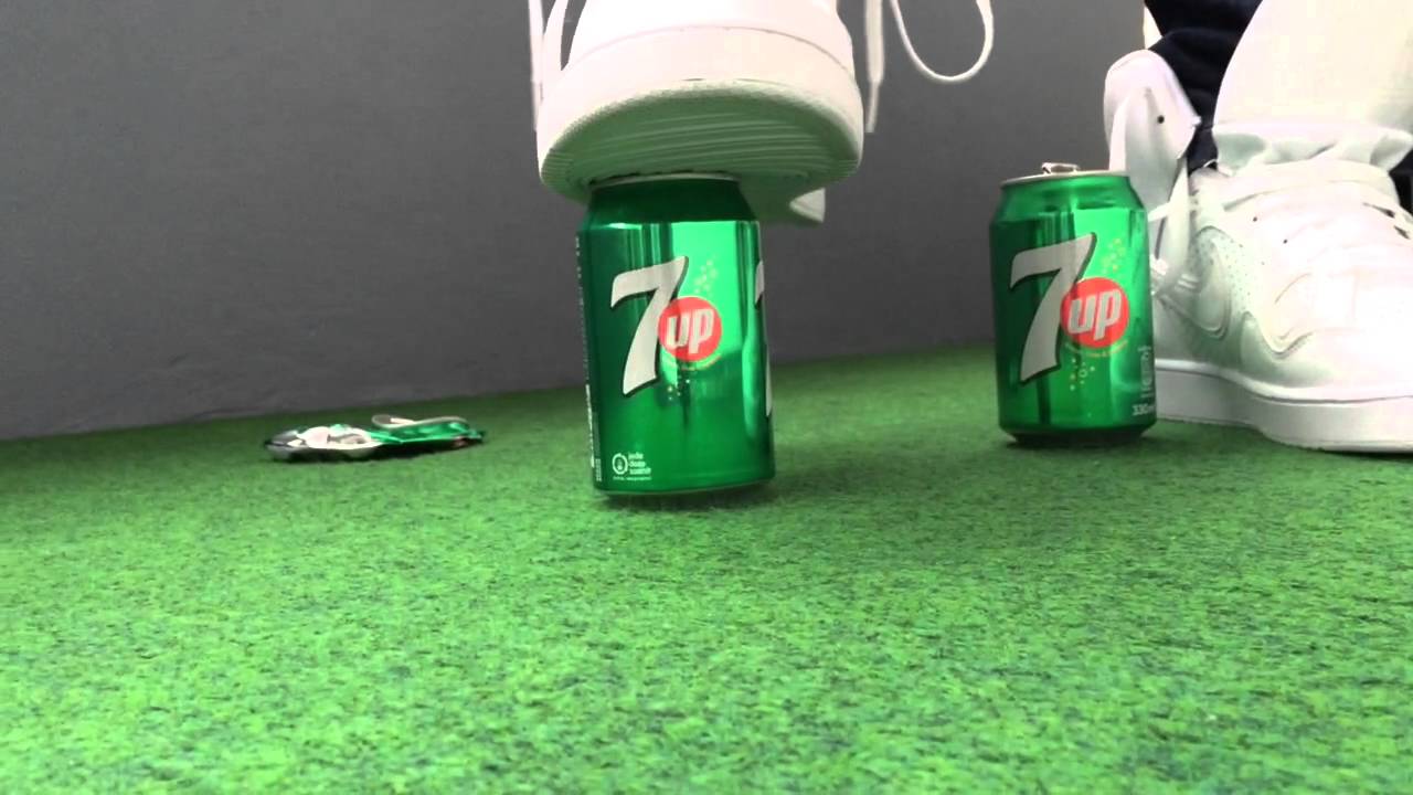 White NIKE "Son-of-Force" stomp 3 Cans in a row - YouTube