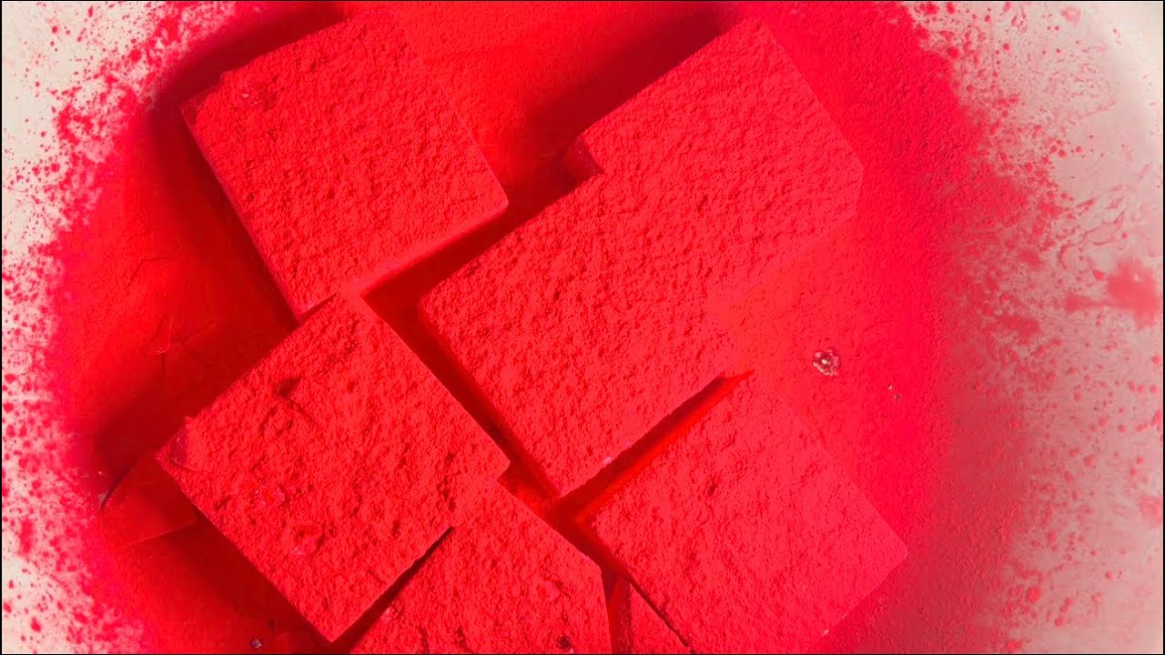 Magic dust gym chalk with powder! And 1 EXTRA hard calk at the end for ...