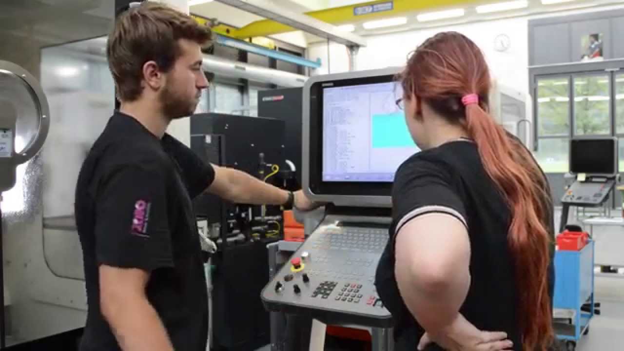 Polymechaniker/in EFZ - Zentralbahn zb - YouTube