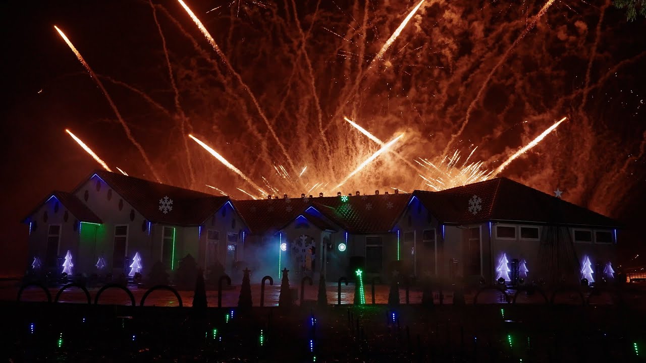 2024 Christmas Light + Pyro Show Teaser [Tom BetGeorge + Astro Magic FX ...