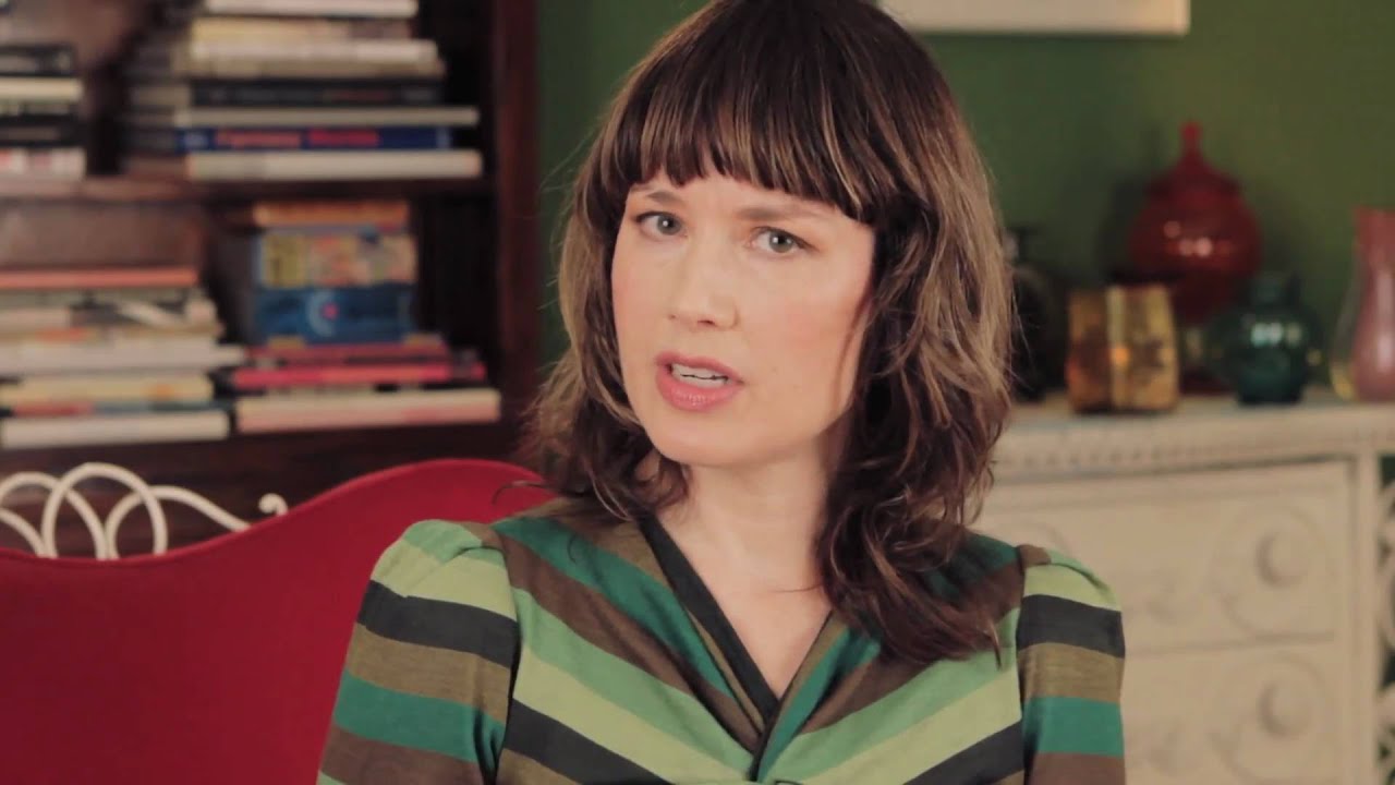 Boyfriend by Kate Walsh: Perfume Review / Fragrance Review - YouTube