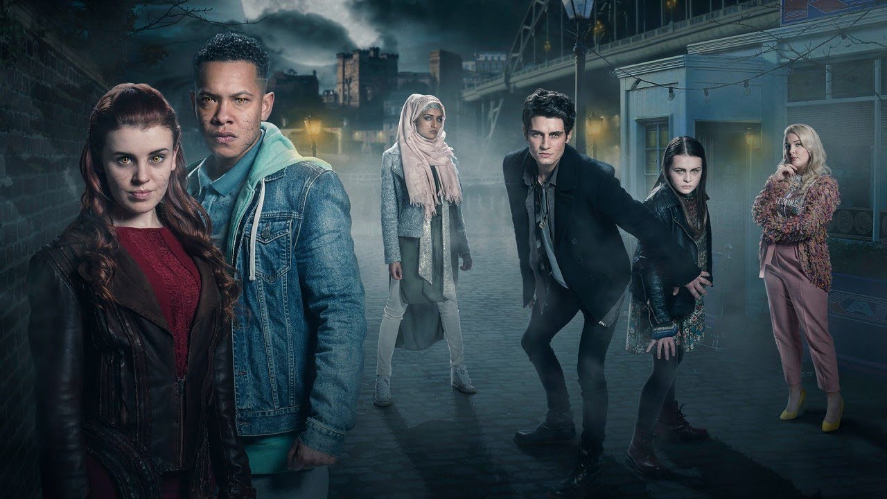 wolfblood saison 5 episode 1 nouveau monde - YouTube